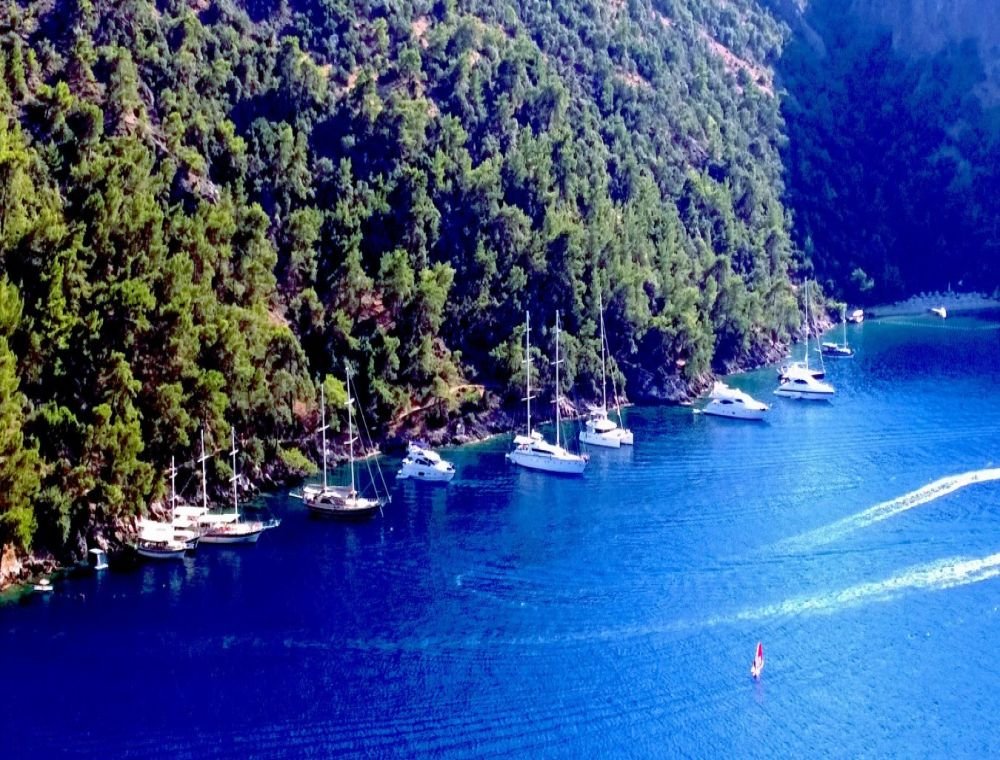 Mavi Tur Burada, Yat ve Gulet Tekne Kiralama Sitesi